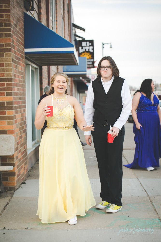 Quarantine Prom – Jaimi Lammers Design + Photography